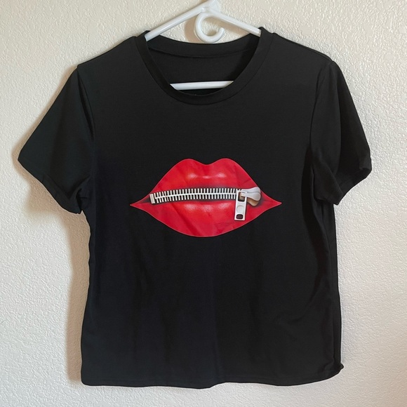 unbranded | Tops | Unbranded Large Zipper Lips Tee Shirt | Poshmark